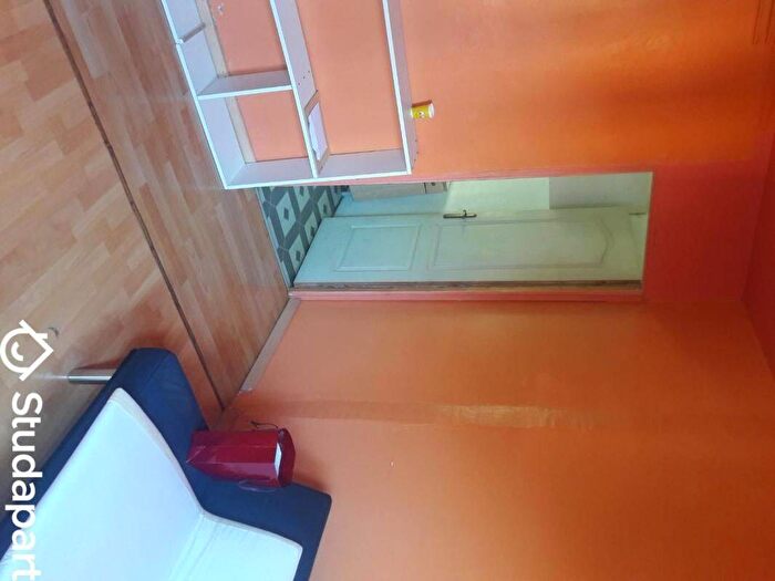 Appartement 1 pièce à Croix Rouge-Haut de Murigny, Reims, à louer