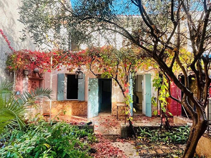 Maison à louer - Le Faron-Fort-Rouge, Toulon - 3 pièces - 2 chambres
