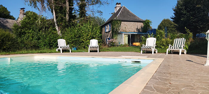 Maison à vendre - Marcillac-la-Croisille - 4 pièces - 3 chambres