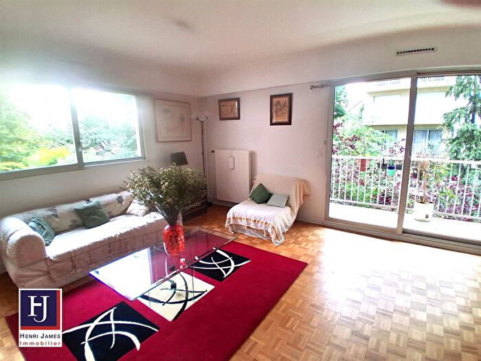 Appartement 4 pièces à vendre à Paris 16ème, Porte de Saint-Cloud, Auteuil-Sud