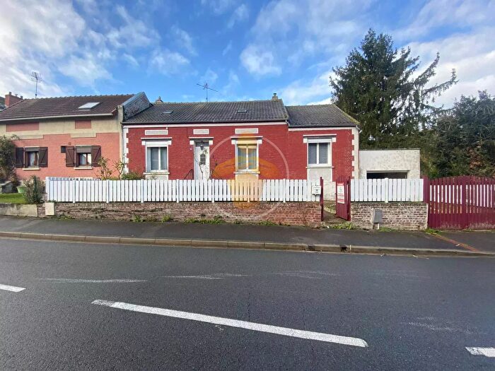 Maison à vendre - Charmes - 5 pièces - 2 chambres