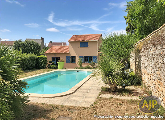 Maison 5 pièces à Cholet, Leclerc, à vendre