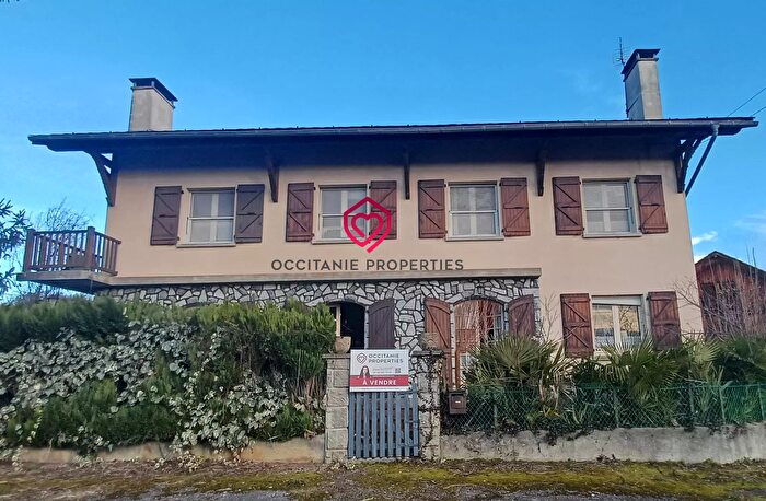 Maison à vendre - Saint-Lizier - 9 pièces - 6 chambres