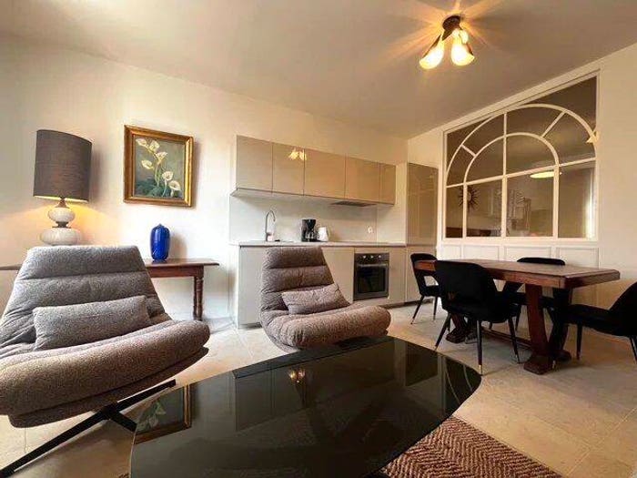 Les Alyscamps-Chabourlet, Arles : Appartement 2 pièces à louer