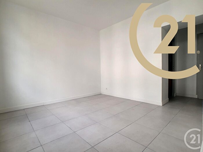 Maison à louer - Bolbec - 3 pièces - 2 chambres