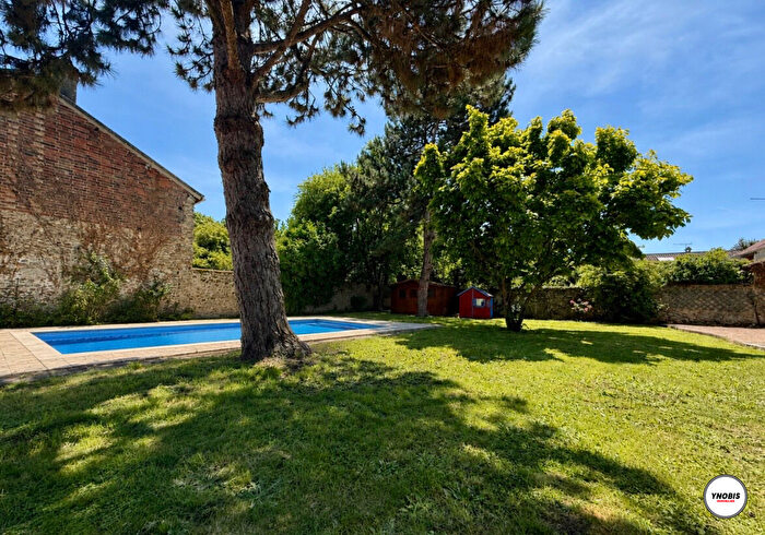 Maison 7 pièces à Les Alluets-le-Roi, à vendre