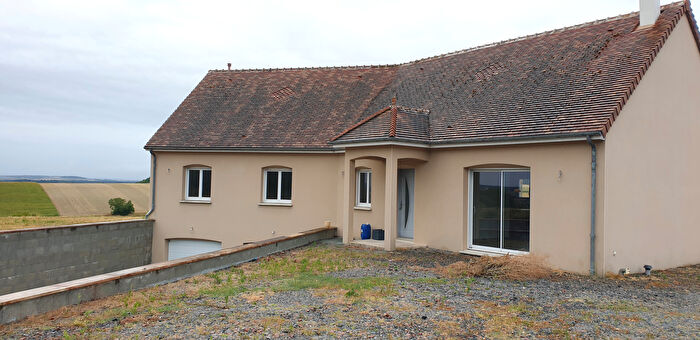 Maison à vendre - Marcilly-sur-Vienne - 7 pièces - 4 chambres