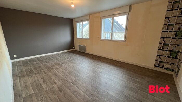 Appartement à vendre - Liffré - 5 pièces - 3 chambres