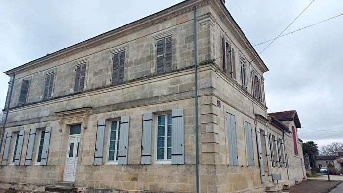 Maison 8 pièces à vendre - Blaignan