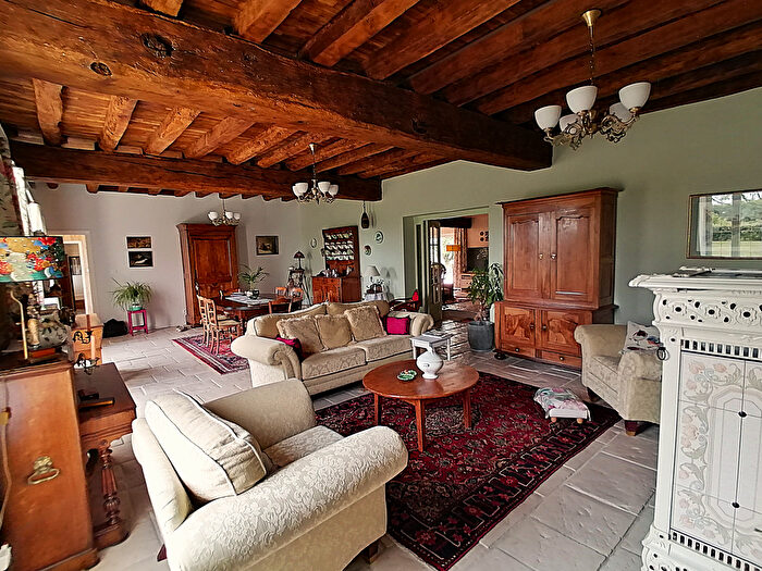 Maison à vendre - Maisontiers - 8 pièces - 5 chambres