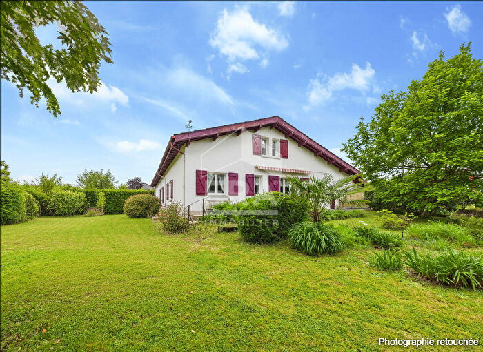 Maison à vendre - Hasparren - 6 pièces - 5 chambres