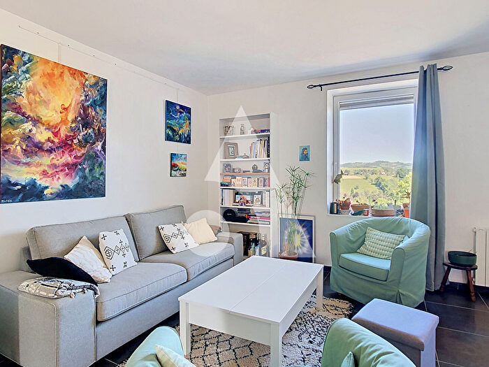 Saint-Symphorien-sur-Coise : Appartement 6 pièces à vendre