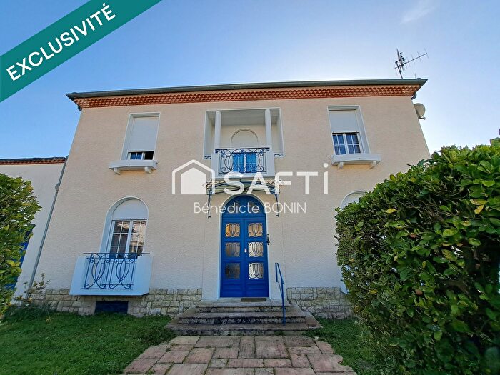 Maison 8 pièces à Saujon, à vendre