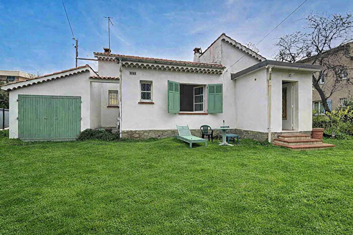 Maison à vendre - Fréjus, Fréjus Plage - 4 pièces - 3 chambres