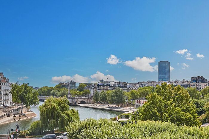 Paris 4ème, Les Iles - Appartement 4 pièces à vendre