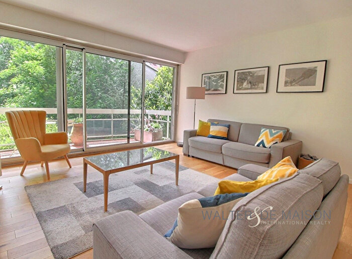 Appartement à vendre - Ville-dAvray - 4 pièces - 3 chambres