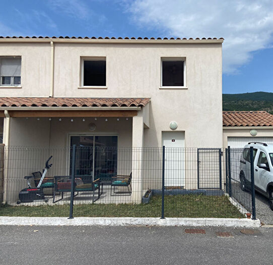 Maison à louer - Peipin - 4 pièces - 3 chambres