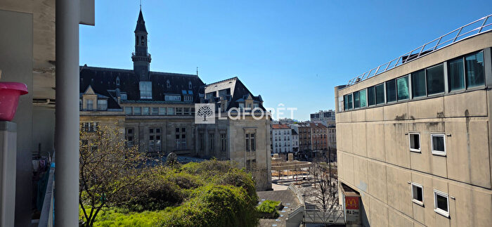 Appartement à vendre - Saint-Denis, Centre-ville, Basilique - 3 pièces - 2 chambres