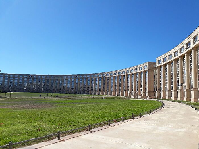 Montpellier, Antigone : Appartement 3 pièces à louer