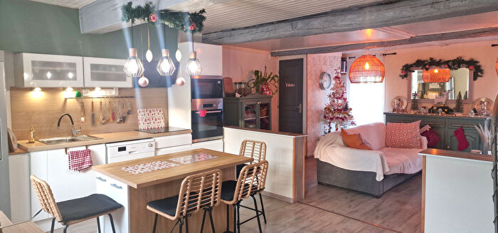 Maison à vendre - Cuxac-dAude - 4 pièces - 3 chambres