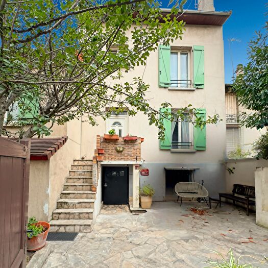 Maison à vendre - Rosny-sous-Bois, Centre-ville - 7 pièces - 5 chambres