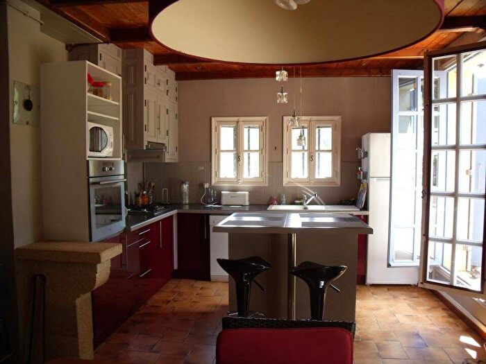 Maison 3 pièces à louer - Collias