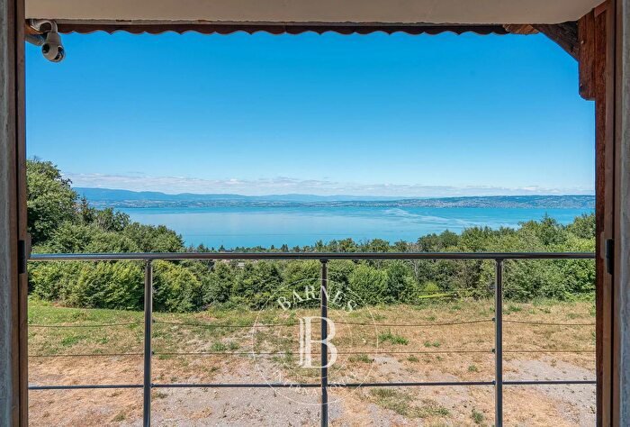 Maison à vendre - Évian-les-Bains - 10 pièces - 7 chambres