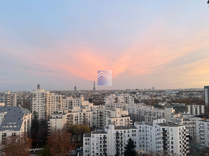 Appartement à vendre - Courbevoie, Hôtel de ville - 4 pièces - 2 chambres