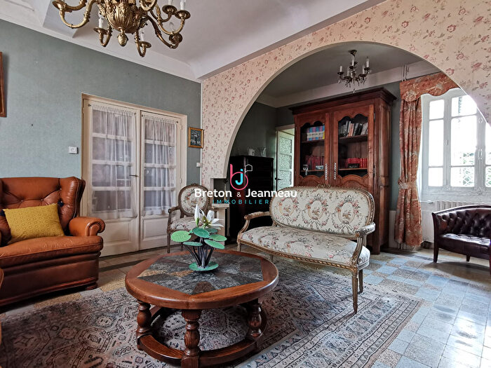 Maison à vendre - Champgenéteux - 7 pièces - 4 chambres