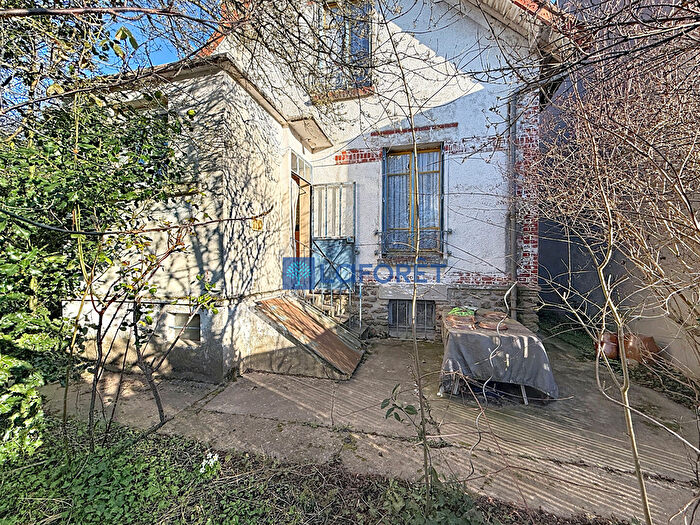 Maison à vendre - Savigny-sur-Orge, Plateau - 5 pièces - 3 chambres