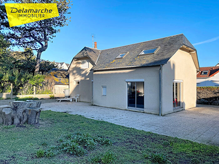 Maison à vendre - Hauteville-sur-Mer - 5 pièces - 4 chambres