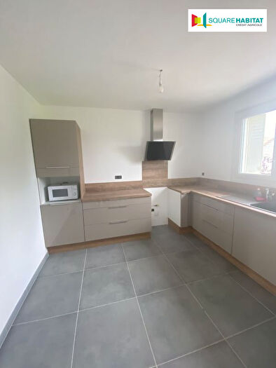 Appartement à louer - La Barthe-de-Neste - 5 pièces - 4 chambres