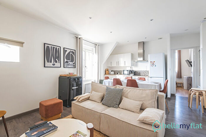 Reims, Centre-ville : Appartement 6 pièces à louer