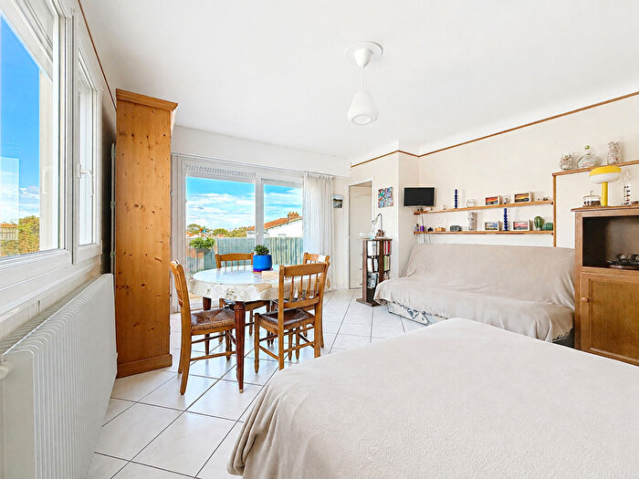 Les Sables-d'Olonne, Les Roses, Route du Château d'Olonne - Appartement 1 pièce à vendre