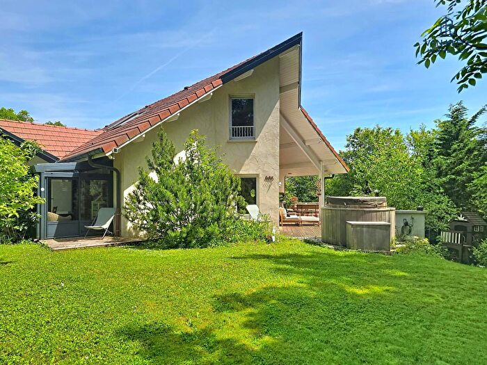 Maison 7 pièces à vendre - Échenevex