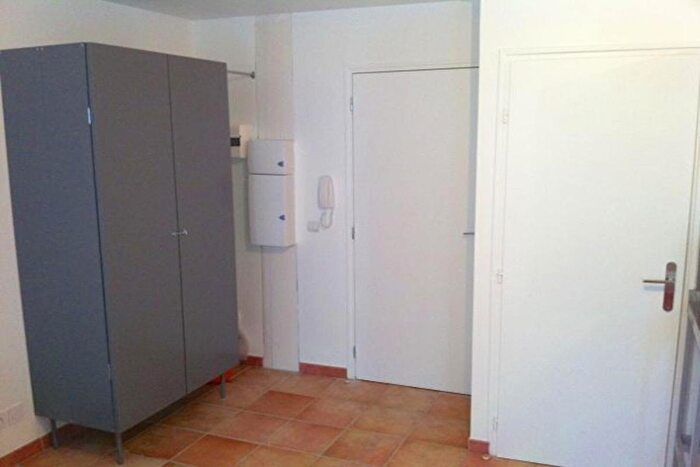 Appartement 1 pièce à Marseille 11ème, Saint-Marcel, à louer