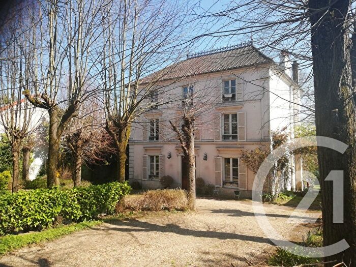 Maison à vendre - Savigny-sur-Orge, Cherchefeuilles - 12 pièces - 9 chambres