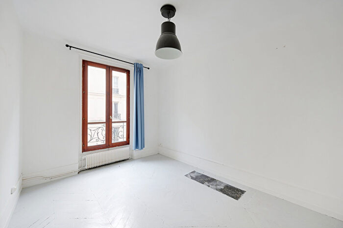 Appartement à vendre - Paris e , Barbès, Château Rouge - 3 pièces - 2 chambres