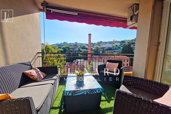 Appartement à vendre - Vallauris, Centre-ville - 4 pièces - 3 chambres