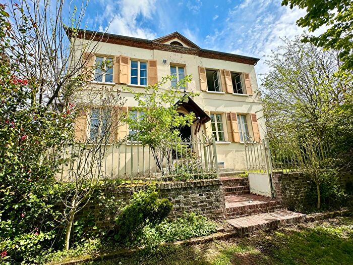 Maison à vendre - Saint-Germain-de-Livet - 7 pièces - 5 chambres