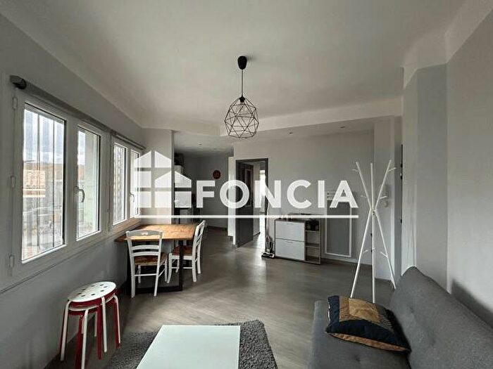 Appartement à louer - Les Chalets, Toulouse - 3 pièces - 2 chambres