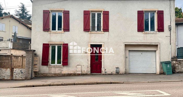Beauregard-Boufflers-Buthégnemont, Nancy : Appartement 2 pièces à louer