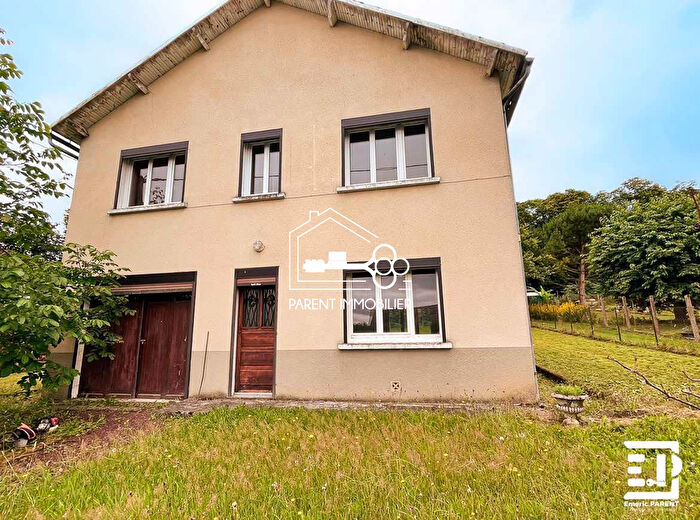 Maison à vendre - Saint-Pierre-de-Fursac - 5 pièces - 4 chambres