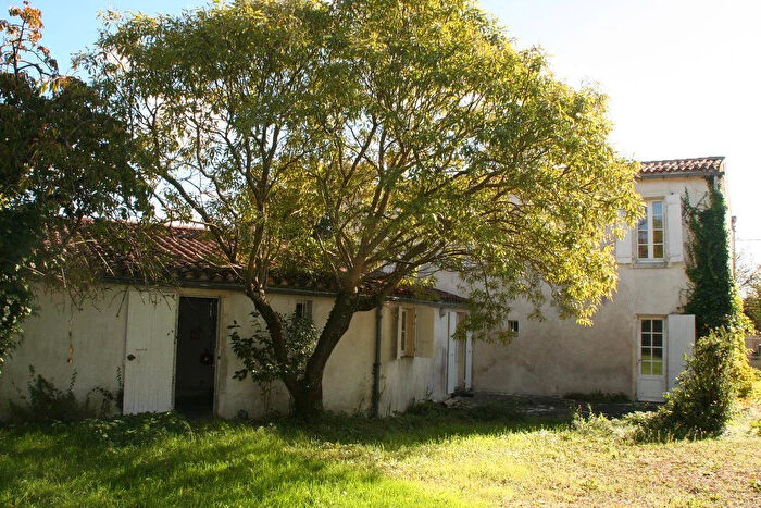 Maison à vendre - Dompierre-sur-Mer - 8 pièces - 3 chambres