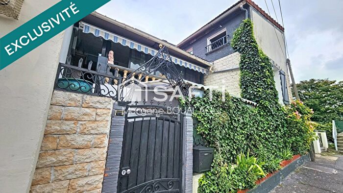 Maison à vendre - Argenteuil, Centre-ville - 4 pièces - 3 chambres