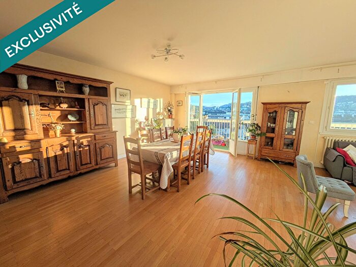 Appartement à vendre - Lons-le-Saunier, Bel-Air, Docteur Jean-Michel - 5 pièces - 3 chambres