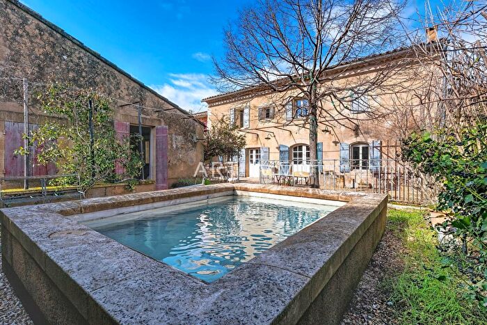 Maison à vendre - Robion - 7 pièces - 4 chambres