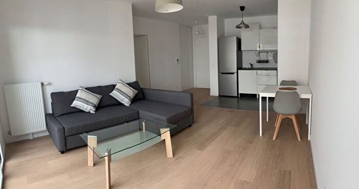 Appartement à louer - Villejuif, Centre-ville - 2 pièces - 1 chambre