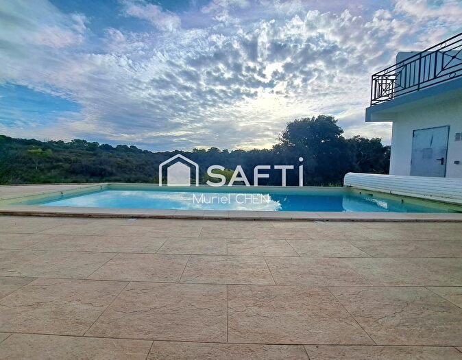 Maison à vendre - Saint-Gilles, Plein Soleil, Charenton, Le Vallon - 10 pièces - 7 chambres