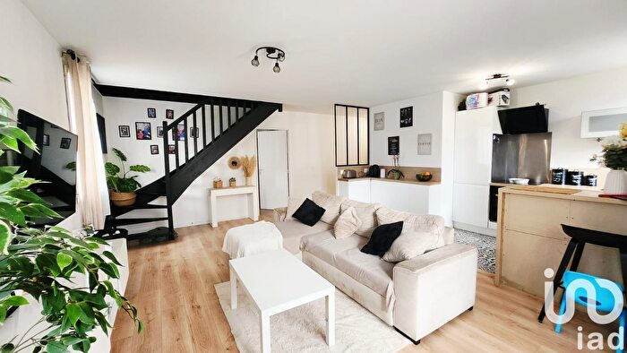 Appartement à vendre - Vaires-sur-Marne - 4 pièces - 3 chambres